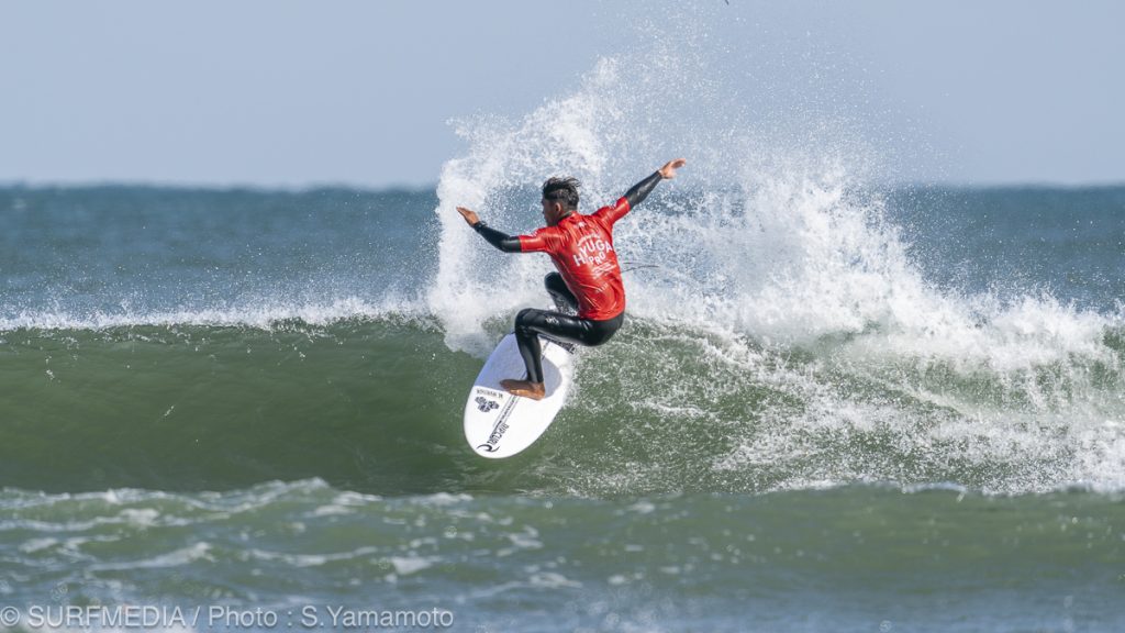 WSL男女QS3000「whitebuffalo HYUGA PRO」が宮崎県日向市で開幕。森大斗が大会初日の最高得点。 | SURFMEDIA