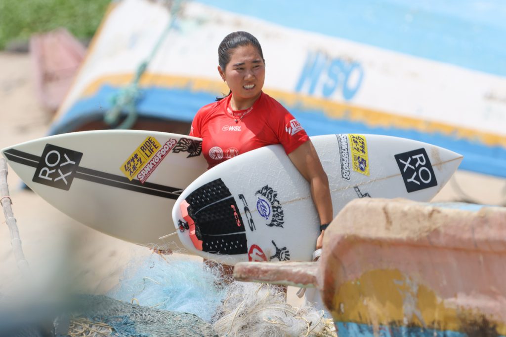 男女ベスト8が決定。松田詩野と中塩佳那がSF進出。タミル・ナードゥ・インターナショナル・サーフ・オープン | SURFMEDIA