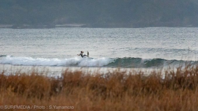 QS1000は男女ベスト8、プロジュニアは男女ベスト4が決定。「The Open Surfing Hyuga Pro」大会2日目 | SURFMEDIA