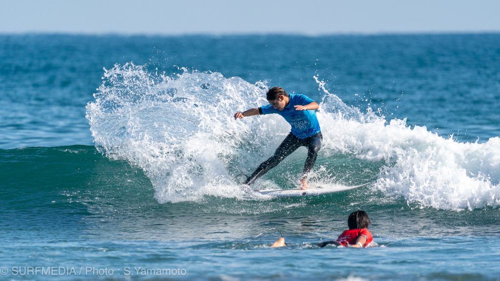 QS1000は男女ベスト8、プロジュニアは男女ベスト4が決定。「The Open Surfing Hyuga Pro」大会2日目 | SURFMEDIA