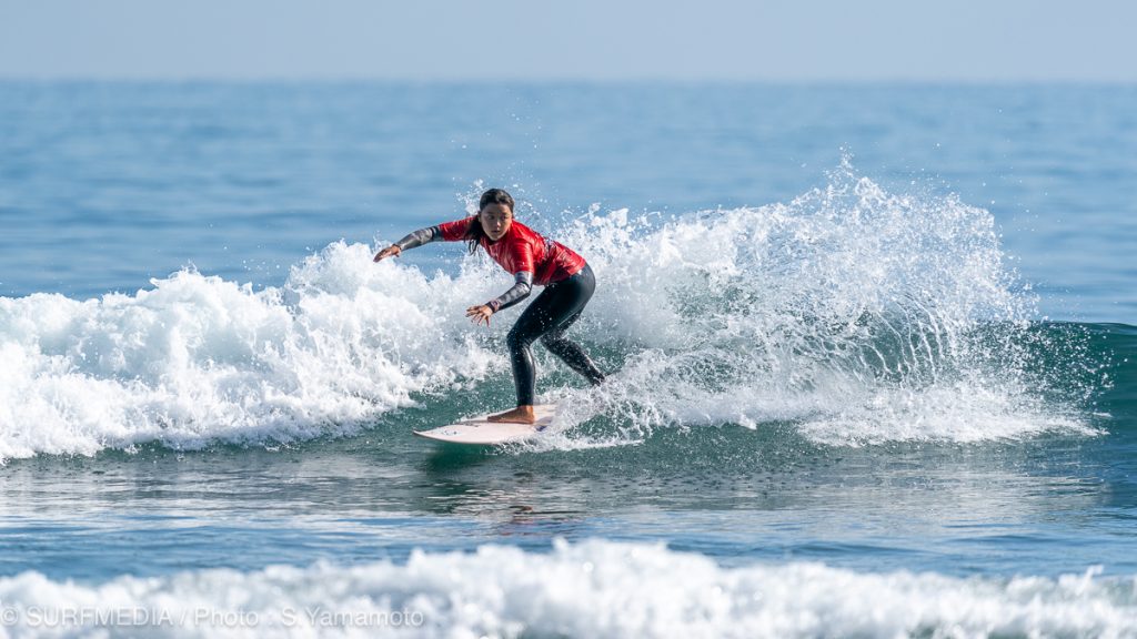 QS1000は男女ベスト8、プロジュニアは男女ベスト4が決定。「The Open Surfing Hyuga Pro」大会2日目 | SURFMEDIA
