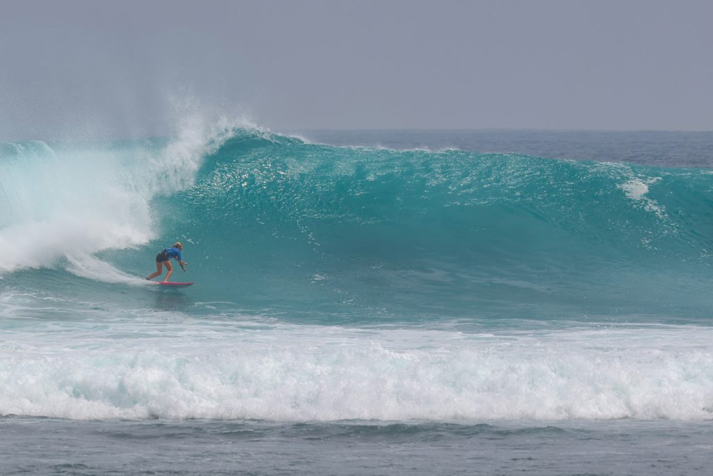 WSL APAC男女QS5000＆プロジュニア「Krui Pro」は男子QF4ヒートと女子QFのH2までで終了。 | SURFMEDIA