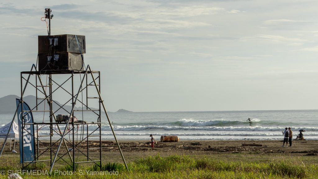 田中大貴QS初優勝、都築虹帆QS2連勝。池田美来とブロンソン・メイディがプロジュニア優勝。IBK日向プロ | SURFMEDIA