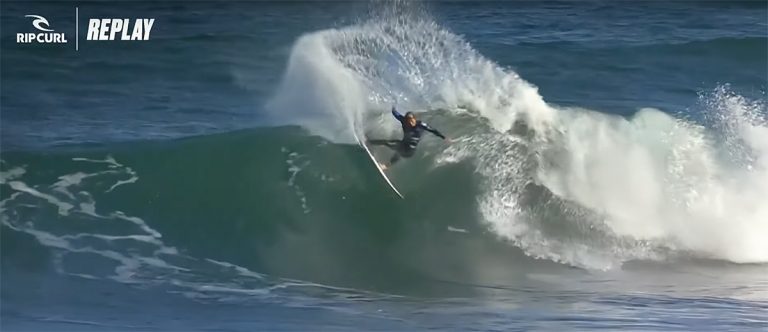 五十嵐カノアがイーサン・ユーイングを下し、ベルズでキャリア初のセミファイナル進出。リップ・カール・プロ・ベルズ大会5日 | SURFMEDIA