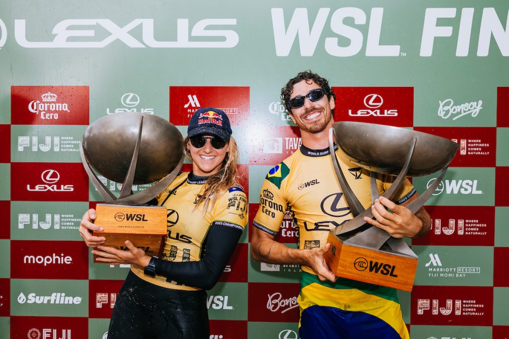 モリー・ピックラムとヤゴ・ドラがレクサスWSLファイナルズ・フィジーで2025年世界チャンピオンに輝く | SURFMEDIA